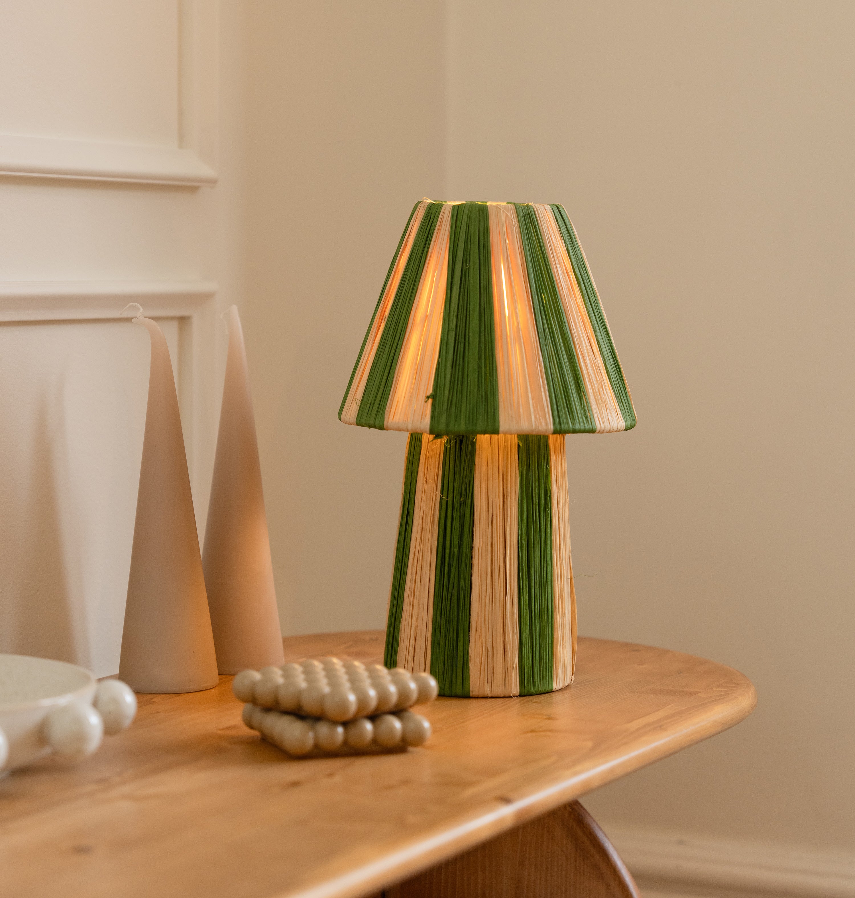 Raffia Lamp – Alexandra Gater
